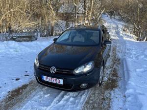 Black Volkswagen Golf 2010 in Panevezys, with an engine capacity of 1.39 L and mileage of 213 thousand km for 2399 €, photo 6 on AUTOMOTO.COM.LV