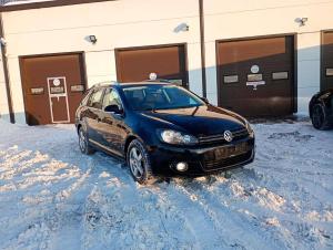 Black Volkswagen Golf 2010 in Utena, with an engine capacity of 1.60 L and mileage of 196 thousand km for 3299 €, photo 8 on AUTOMOTO.COM.LV