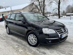 Melns Volkswagen Golf 2010 Viļņa, ar dzinēja tilpumu 1.90 L un nobraukumu 207 tūkst. km par 2750 €, foto 2 vietnē AUTOMOTO.COM.LV