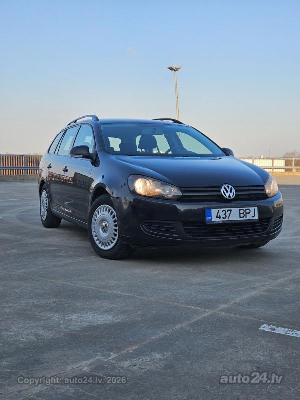 Melns Volkswagen Golf 2010 Pērnava, ar dzinēja tilpumu 1.60 L un nobraukumu 241 tūkst. km par 3700 €, foto 2 vietnē AUTOMOTO.COM.LV