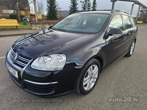 Black Volkswagen Golf 2010 in Paide, with an engine capacity of 1.90 L and mileage of 341 thousand km for 3990 €, photo 1 on AUTOMOTO.COM.LV