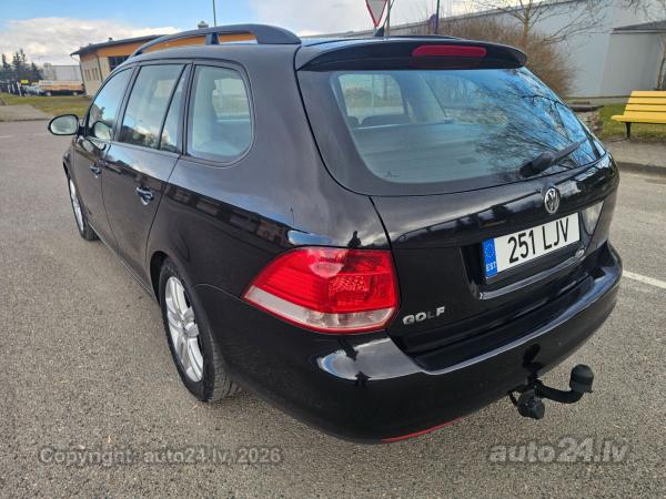 Black Volkswagen Golf 2010 in Paide, with an engine capacity of 1.90 L and mileage of 341 thousand km for 3990 €, photo 6 on AUTOMOTO.COM.LV