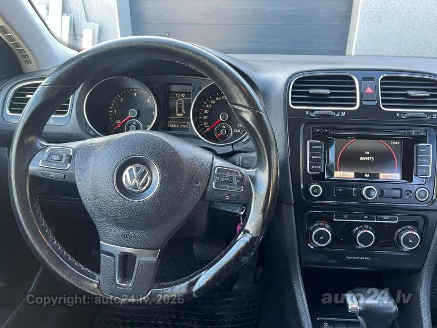 Melns Volkswagen Golf 2010 Tapa, ar dzinēja tilpumu 1.60 L un nobraukumu 277 tūkst. km par 4700 €, foto 6 vietnē AUTOMOTO.COM.LV