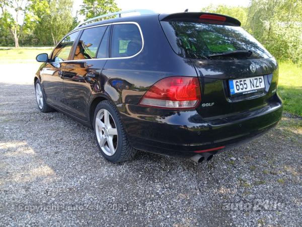Melns Volkswagen Golf 2010 Tartu, ar dzinēja tilpumu 2.00 L un nobraukumu 250 tūkst. km par 4500 €, foto 7 vietnē AUTOMOTO.COM.LV