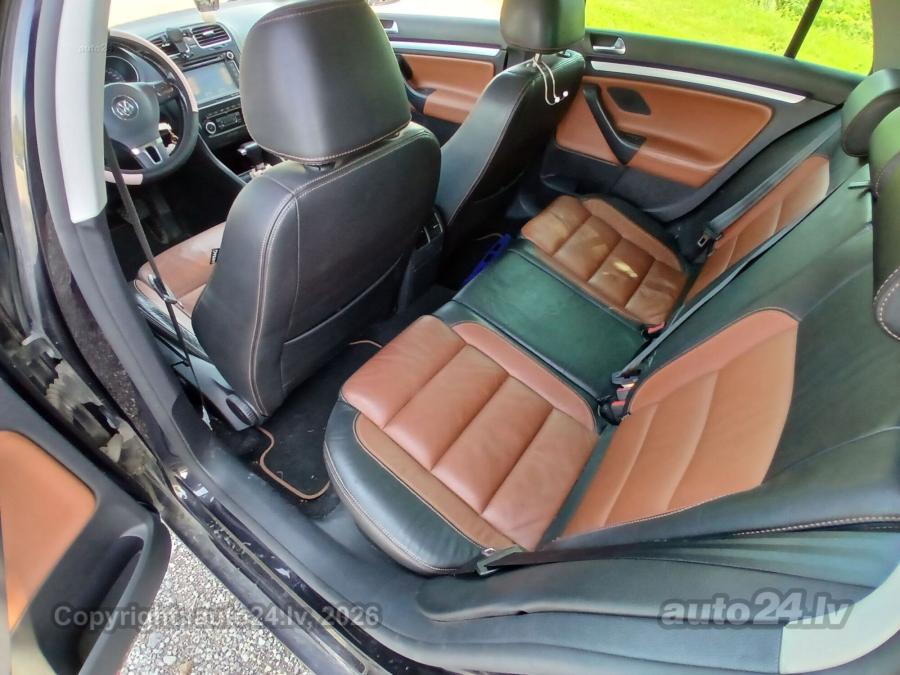 Melns Volkswagen Golf 2010 Tartu, ar dzinēja tilpumu 2.00 L un nobraukumu 250 tūkst. km par 4500 €, foto 10 vietnē AUTOMOTO.COM.LV