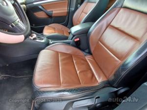 Melns Volkswagen Golf 2010 Tartu, ar dzinēja tilpumu 2.00 L un nobraukumu 250 tūkst. km par 4500 €, foto 13 vietnē AUTOMOTO.COM.LV