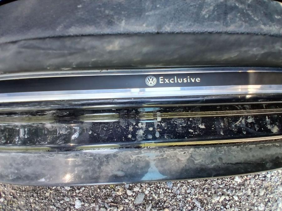 Melns Volkswagen Golf 2010 Tartu, ar dzinēja tilpumu 2.00 L un nobraukumu 250 tūkst. km par 4500 €, foto 18 vietnē AUTOMOTO.COM.LV