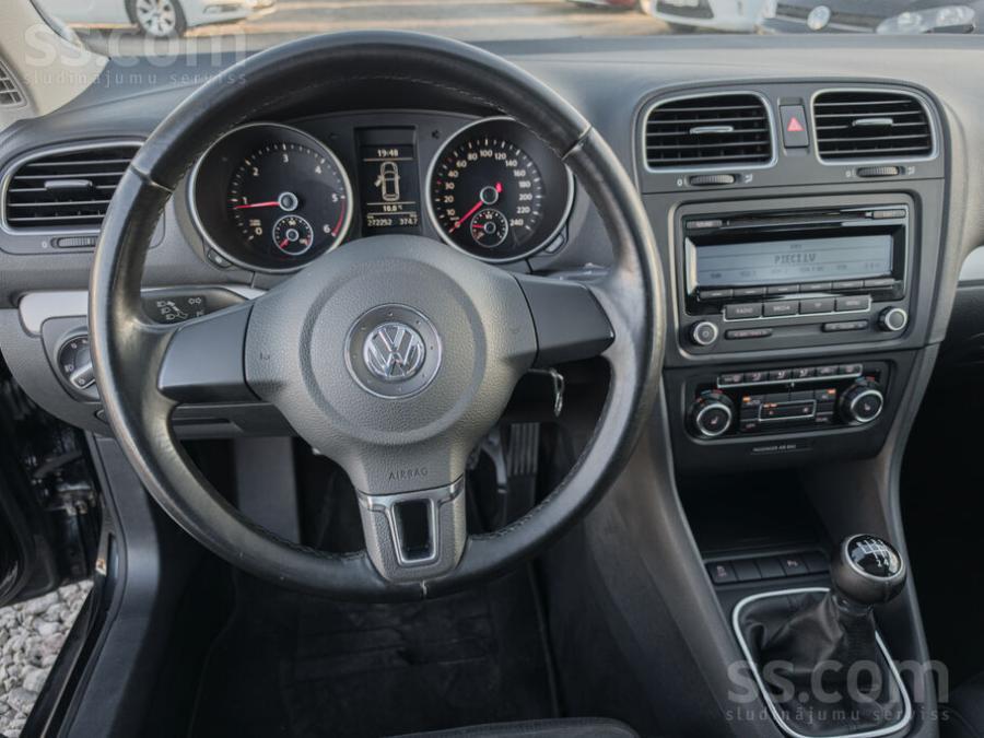 Black Volkswagen Golf 2010 in Liepaja, with an engine capacity of 2.00 L and mileage of 272 thousand km for 4290 €, photo 20 on AUTOMOTO.COM.LV