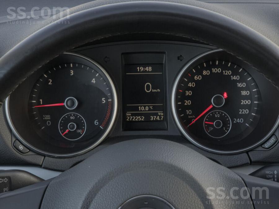 Black Volkswagen Golf 2010 in Liepaja, with an engine capacity of 2.00 L and mileage of 272 thousand km for 4290 €, photo 21 on AUTOMOTO.COM.LV