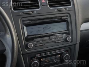 Black Volkswagen Golf 2010 in Liepaja, with an engine capacity of 2.00 L and mileage of 272 thousand km for 4290 €, photo 22 on AUTOMOTO.COM.LV
