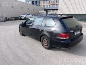 Black Volkswagen Golf 2010 in Riga, with an engine capacity of 1.60 L and mileage of 543 thousand km for 1000 €, photo 9 on AUTOMOTO.COM.LV
