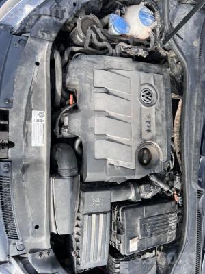 Black Volkswagen Golf 2010 in Riga, with an engine capacity of 1.60 L and mileage of 543 thousand km for 1000 €, photo 13 on AUTOMOTO.COM.LV