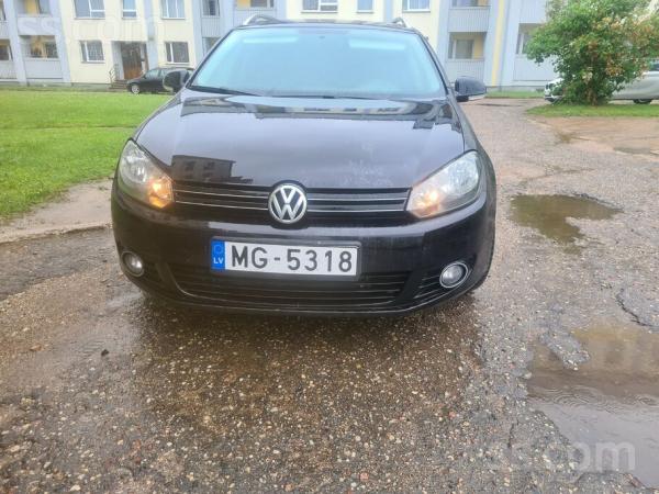 Black Volkswagen Golf 2010 in Valmiera, with an engine capacity of 1.60 L and mileage of 380 thousand km for 1200 €, photo 1 on AUTOMOTO.COM.LV