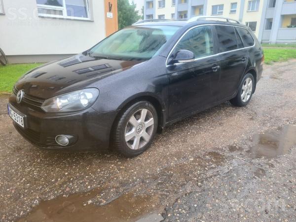 Black Volkswagen Golf 2010 in Valmiera, with an engine capacity of 1.60 L and mileage of 380 thousand km for 1200 €, photo 2 on AUTOMOTO.COM.LV