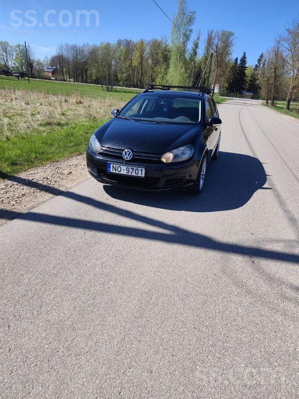 Black Volkswagen Golf 2010 in Ogre, with an engine capacity of 2.00 L and mileage of 261 thousand km for 3019 €, photo 2 on AUTOMOTO.COM.LV
