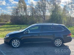 Melns Volkswagen Golf 2010 Rīga, ar dzinēja tilpumu 1.60 L un nobraukumu 405 tūkst. km par 3100 €, foto 4 vietnē AUTOMOTO.COM.LV
