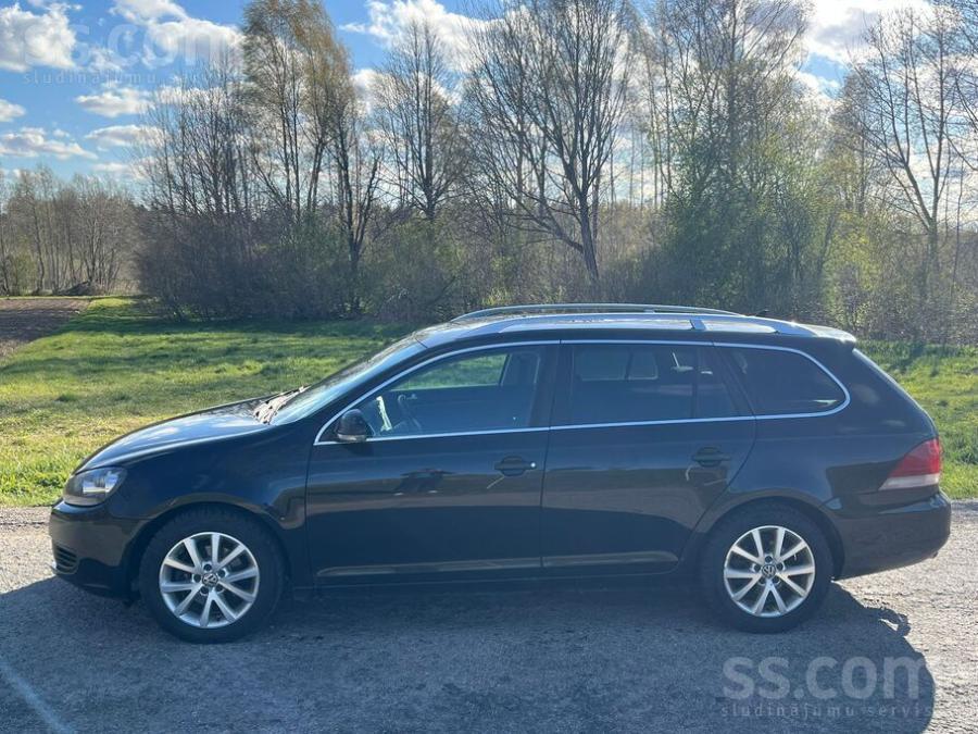 Melns Volkswagen Golf 2010 Rīga, ar dzinēja tilpumu 1.60 L un nobraukumu 405 tūkst. km par 3100 €, foto 4 vietnē AUTOMOTO.COM.LV
