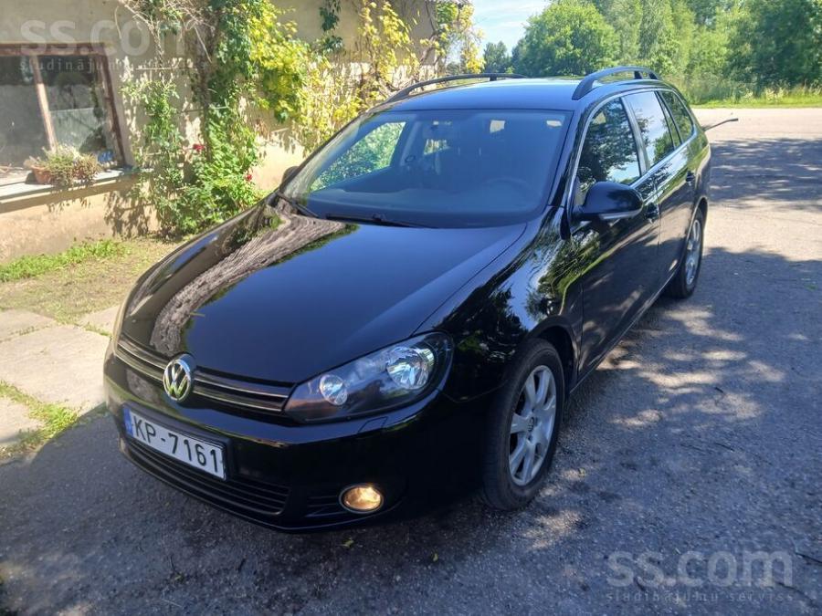 Melns Volkswagen Golf 2010 Dobele, ar dzinēja tilpumu 1.60 L un nobraukumu 300 tūkst. km par 2950 €, foto 3 vietnē AUTOMOTO.COM.LV