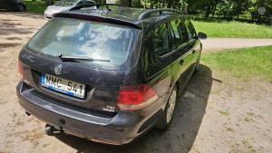 Black Volkswagen Golf 2010 in Kedainiai, with an engine capacity of 1.60 L and mileage of 346 thousand km for 2800 €, photo 13 on AUTOMOTO.COM.LV