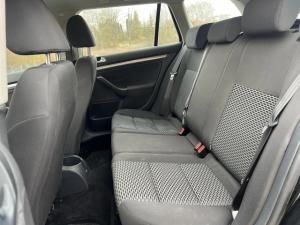 Black Volkswagen Golf 2010 in Riga, with an engine capacity of 1.60 L and mileage of 258 thousand km for 4350 €, photo 3 on AUTOMOTO.COM.LV