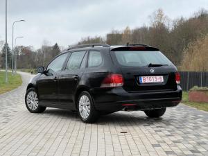 Black Volkswagen Golf 2010 in Riga, with an engine capacity of 1.60 L and mileage of 258 thousand km for 4350 €, photo 4 on AUTOMOTO.COM.LV
