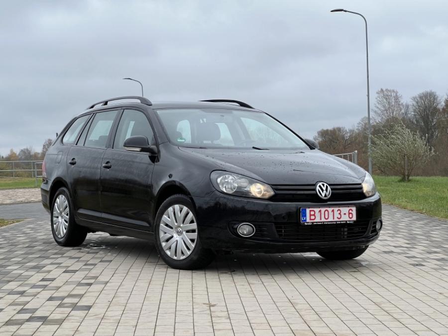 Black Volkswagen Golf 2010 in Riga, with an engine capacity of 1.60 L and mileage of 258 thousand km for 4350 €, photo 5 on AUTOMOTO.COM.LV