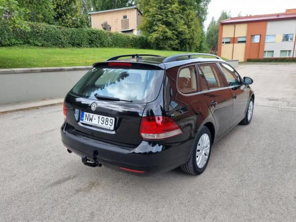 Melns Volkswagen Golf 2010 Jēkabpils, ar dzinēja tilpumu 1.60 L un nobraukumu 268 tūkst. km par 4590 €, foto 7 vietnē AUTOMOTO.COM.LV