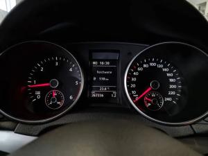 Black Volkswagen Golf 2010 in Jekabpils, with an engine capacity of 1.60 L and mileage of 268 thousand km for 4590 €, photo 31 on AUTOMOTO.COM.LV