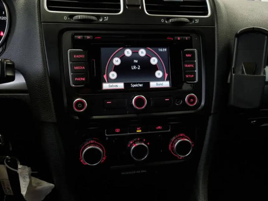 Black Volkswagen Golf 2010 in Jekabpils, with an engine capacity of 1.60 L and mileage of 268 thousand km for 4590 €, photo 32 on AUTOMOTO.COM.LV