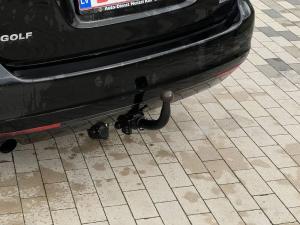 Black Volkswagen Golf 2010 in Rezekne, with an engine capacity of 1.60 L and mileage of 258 thousand km for 4500 €, photo 4 on AUTOMOTO.COM.LV