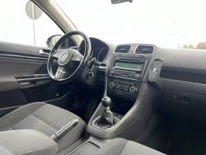 Black Volkswagen Golf 2010 in Rezekne, with an engine capacity of 1.60 L and mileage of 258 thousand km for 4500 €, photo 15 on AUTOMOTO.COM.LV