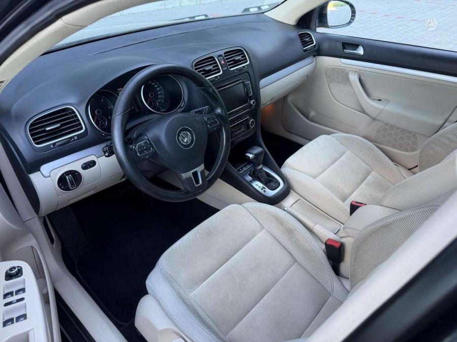 Melns Volkswagen Golf 2010 Šauļi, ar dzinēja tilpumu 1.97 L un nobraukumu 288 tūkst. km par 3390 €, foto 16 vietnē AUTOMOTO.COM.LV