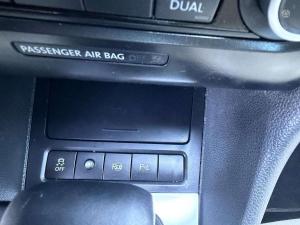 Melns Volkswagen Golf 2010 Šauļi, ar dzinēja tilpumu 1.97 L un nobraukumu 288 tūkst. km par 3390 €, foto 24 vietnē AUTOMOTO.COM.LV