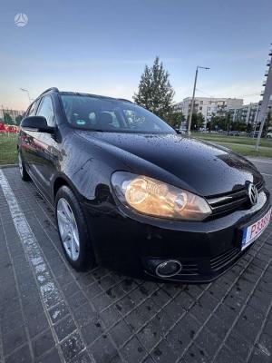 Black Volkswagen Golf 2010 in Vilnius, with an engine capacity of 1.60 L and mileage of 335 thousand km for 3300 €, photo 3 on AUTOMOTO.COM.LV