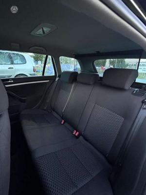 Black Volkswagen Golf 2010 in Vilnius, with an engine capacity of 1.60 L and mileage of 335 thousand km for 3300 €, photo 14 on AUTOMOTO.COM.LV