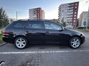 Black Volkswagen Golf 2010 in Vilnius, with an engine capacity of 1.60 L and mileage of 335 thousand km for 3300 €, photo 15 on AUTOMOTO.COM.LV