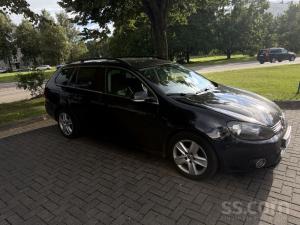 Melns Volkswagen Golf 2010 Rīga, ar dzinēja tilpumu 2.00 L un nobraukumu 350 tūkst. km par 900 €, foto 3 vietnē AUTOMOTO.COM.LV