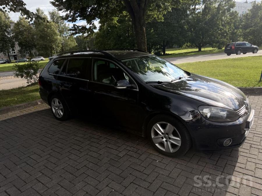 Melns Volkswagen Golf 2010 Rīga, ar dzinēja tilpumu 2.00 L un nobraukumu 350 tūkst. km par 900 €, foto 3 vietnē AUTOMOTO.COM.LV