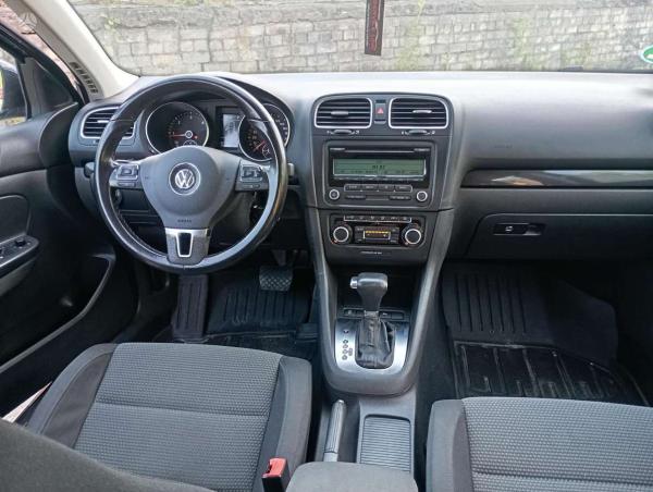 Black Volkswagen Golf 2010 in Ukmerge, with an engine capacity of 1.97 L and mileage of 252 thousand km for 1450 €, photo 7 on AUTOMOTO.COM.LV