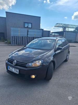Melns Volkswagen Golf 2010 Kauņa, ar dzinēja tilpumu 1.60 L un nobraukumu 347 tūkst. km par 2450 €, foto 3 vietnē AUTOMOTO.COM.LV
