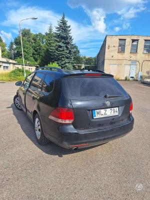 Melns Volkswagen Golf 2010 Kauņa, ar dzinēja tilpumu 1.60 L un nobraukumu 347 tūkst. km par 2450 €, foto 4 vietnē AUTOMOTO.COM.LV