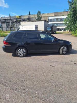 Melns Volkswagen Golf 2010 Kauņa, ar dzinēja tilpumu 1.60 L un nobraukumu 347 tūkst. km par 2450 €, foto 7 vietnē AUTOMOTO.COM.LV