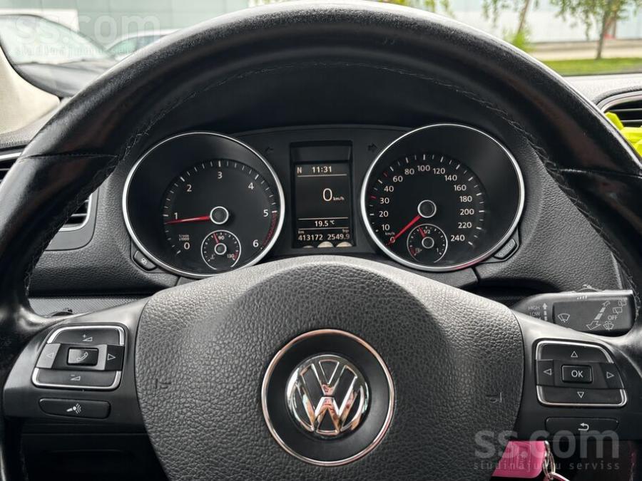 Melns Volkswagen Golf 2010 Dobele, ar dzinēja tilpumu 1.60 L un nobraukumu 413 tūkst. km par 2700 €, foto 6 vietnē AUTOMOTO.COM.LV