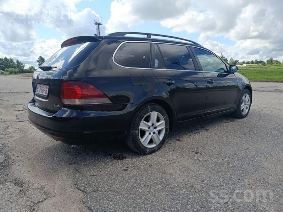 Melns Volkswagen Golf 2010 Saldus, ar dzinēja tilpumu 1.60 L un nobraukumu 231 tūkst. km par 1500 €, foto 7 vietnē AUTOMOTO.COM.LV