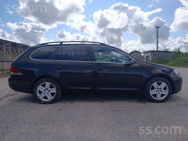 Melns Volkswagen Golf 2010 Saldus, ar dzinēja tilpumu 1.60 L un nobraukumu 231 tūkst. km par 1500 €, foto 9 vietnē AUTOMOTO.COM.LV