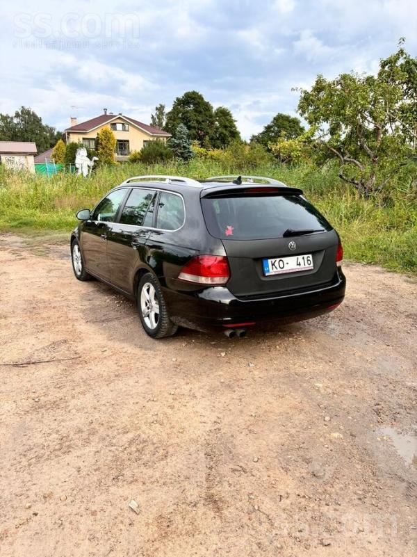 Melns Volkswagen Golf 2010 Rīga, ar dzinēja tilpumu 2.00 L un nobraukumu 389 tūkst. km par 2700 €, foto 6 vietnē AUTOMOTO.COM.LV