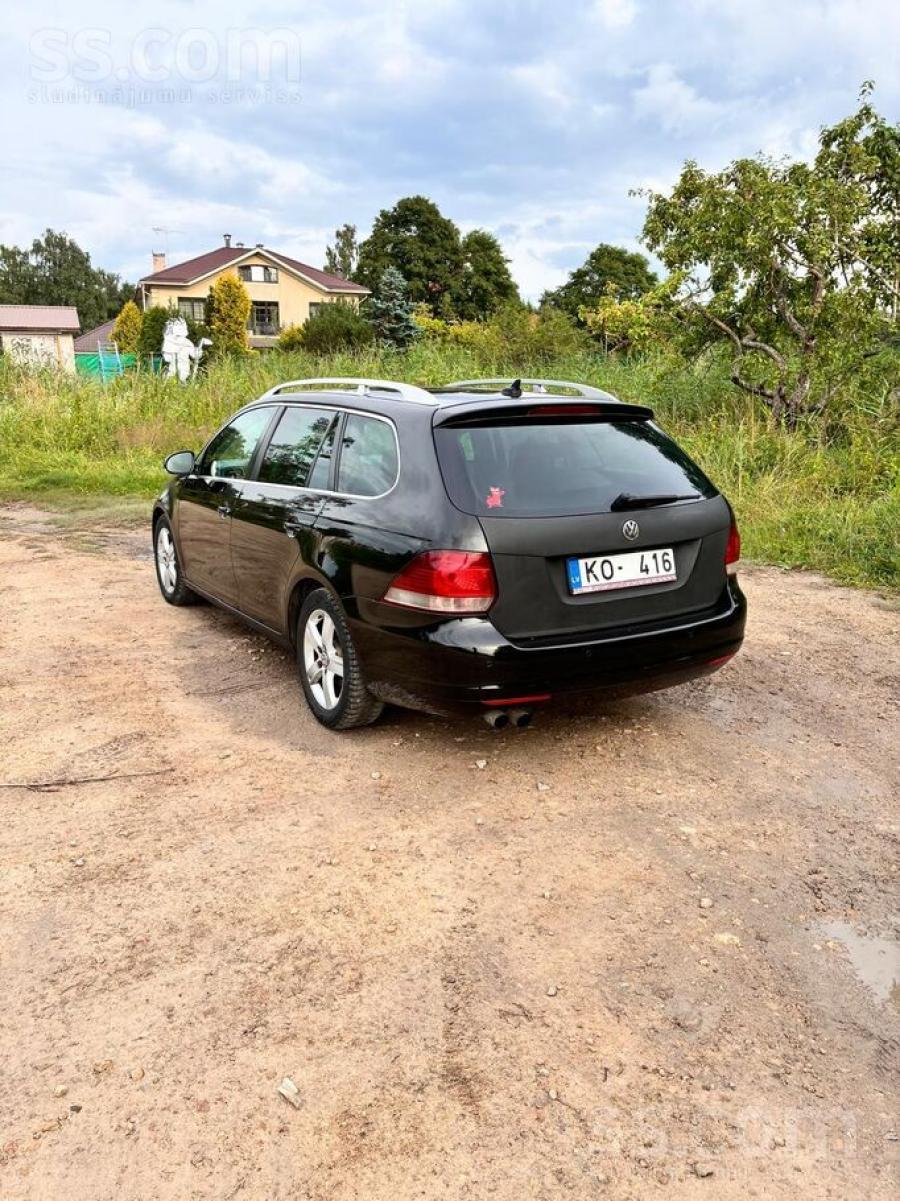 Melns Volkswagen Golf 2010 Rīga, ar dzinēja tilpumu 2.00 L un nobraukumu 389 tūkst. km par 2200 €, foto 7 vietnē AUTOMOTO.COM.LV