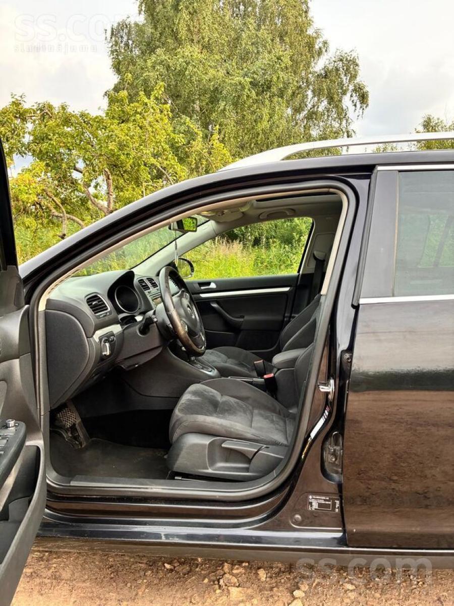 Melns Volkswagen Golf 2010 Rīga, ar dzinēja tilpumu 2.00 L un nobraukumu 389 tūkst. km par 2200 €, foto 9 vietnē AUTOMOTO.COM.LV