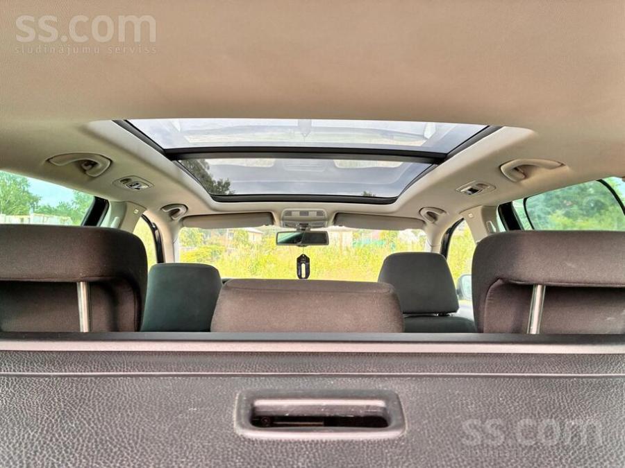 Melns Volkswagen Golf 2010 Rīga, ar dzinēja tilpumu 2.00 L un nobraukumu 389 tūkst. km par 2200 €, foto 20 vietnē AUTOMOTO.COM.LV