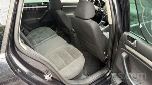 Black Volkswagen Golf 2010 in Riga, with an engine capacity of 2.00 L and mileage of 388 thousand km for 2950 €, photo 7 on AUTOMOTO.COM.LV